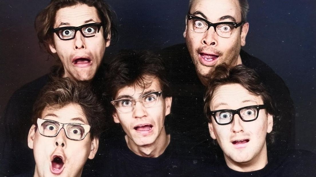 4 x 11 joar Ummer d’r Neaver, nog ing kieër!